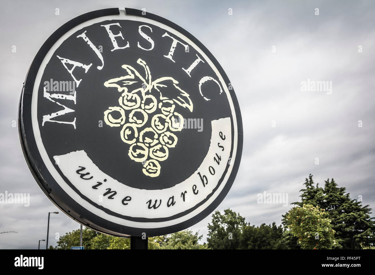 Majestic Wine Warehouse sign, Cross Deep, Twickenham, London, TW1 ...