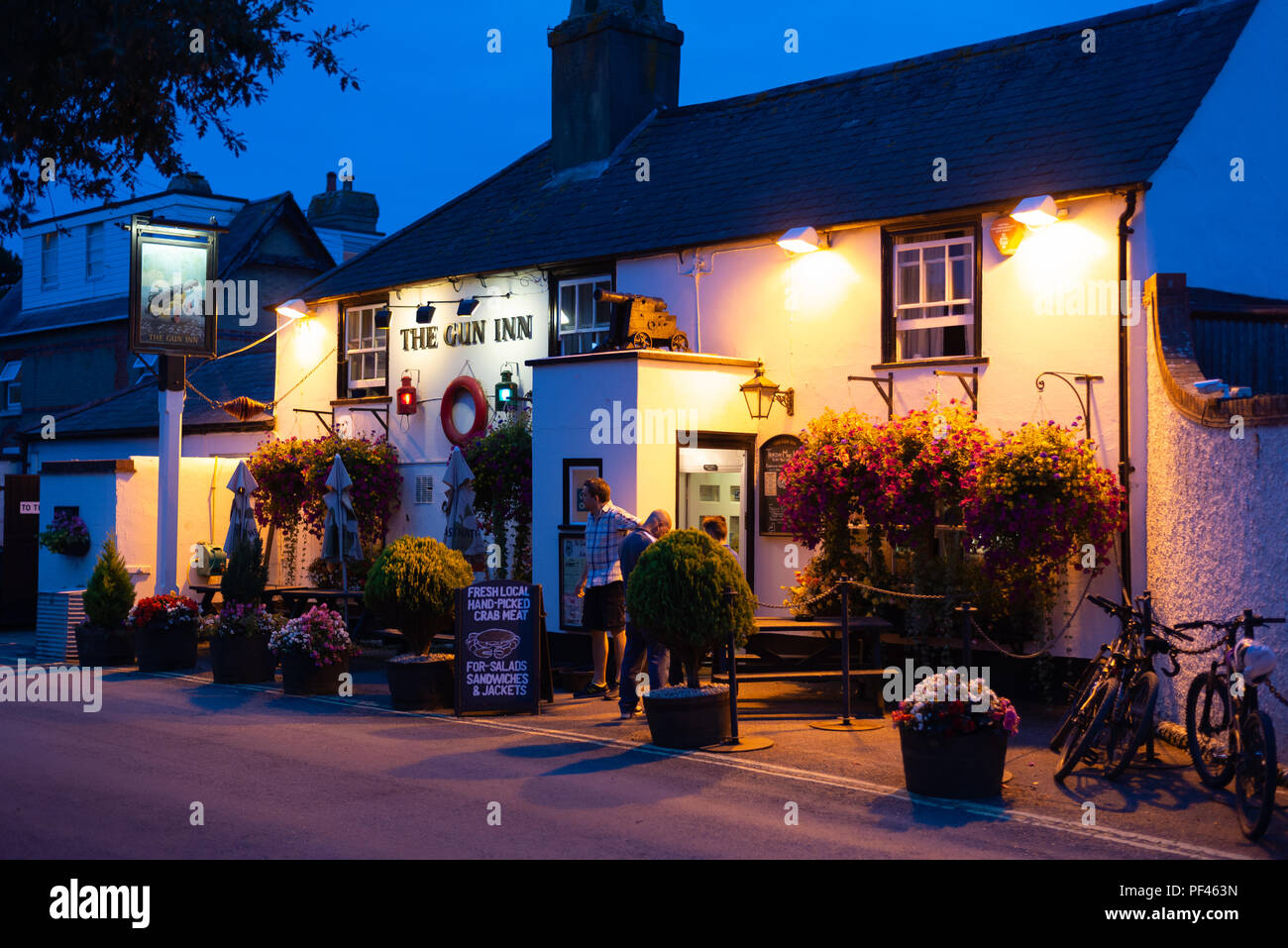 Keyhaven hi-res stock photography and images - Alamy