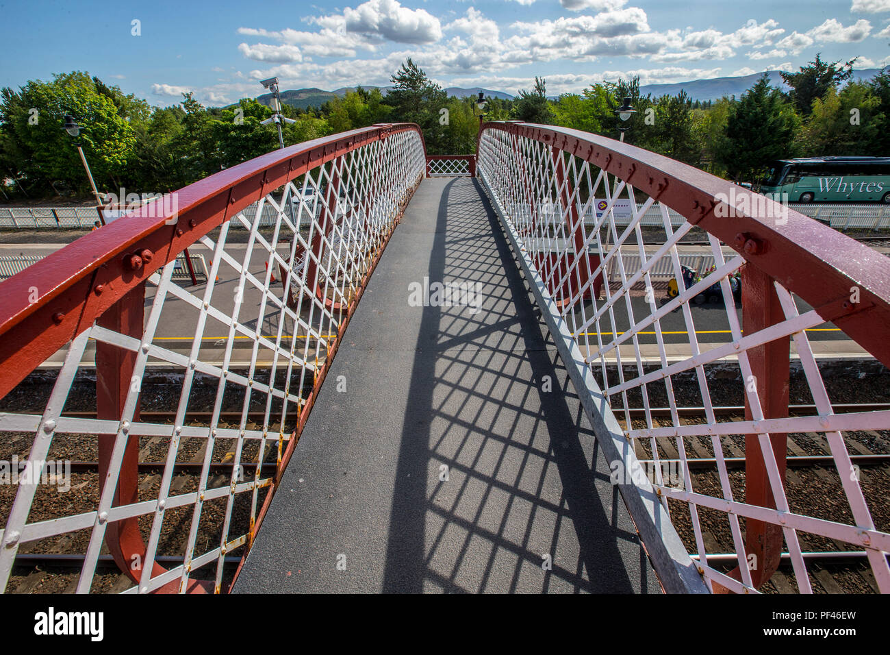 Highland main line trains hi-res stock photography and images - Alamy