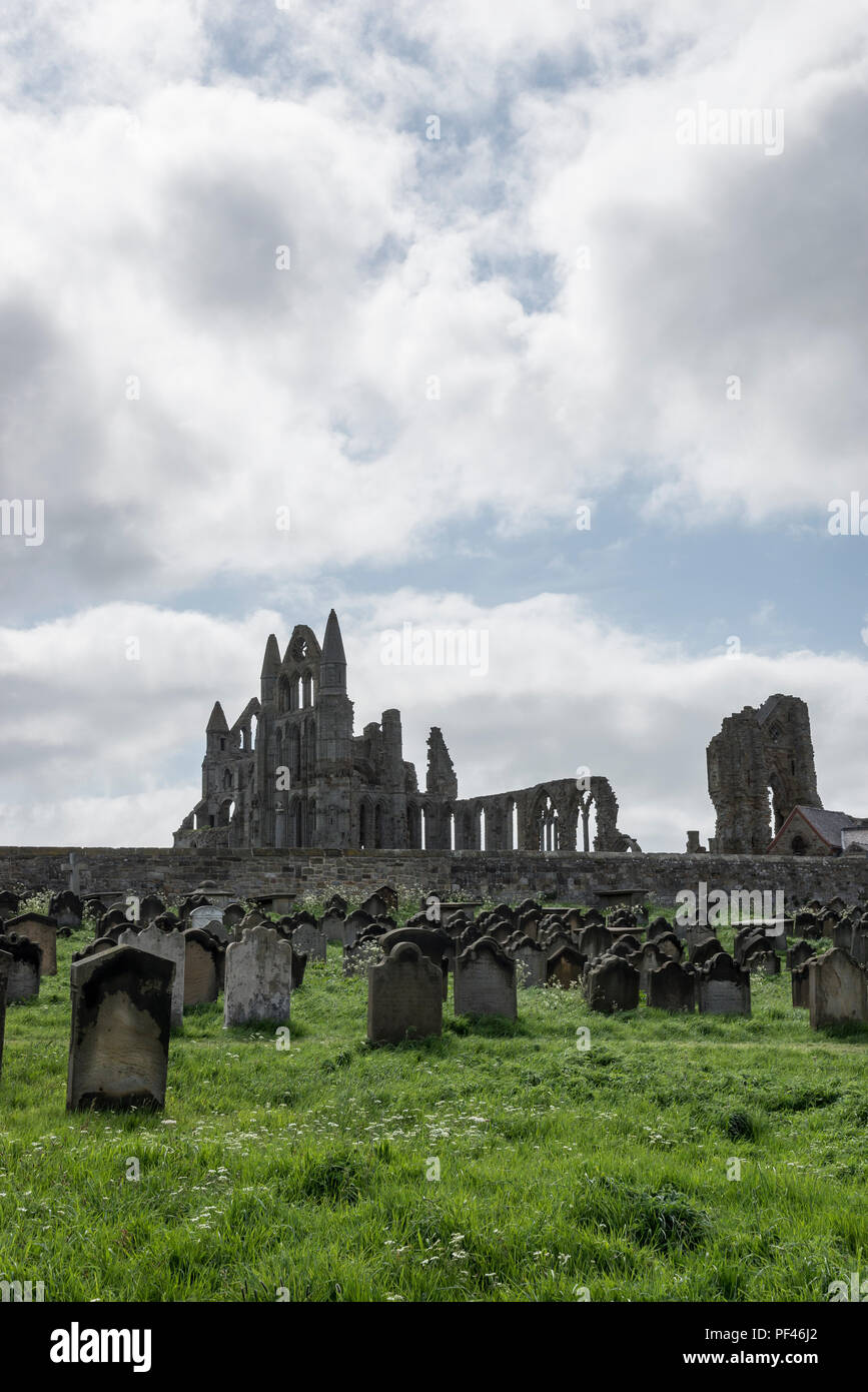Whitby abbey graveyard gravestones hi-res stock photography and images ...