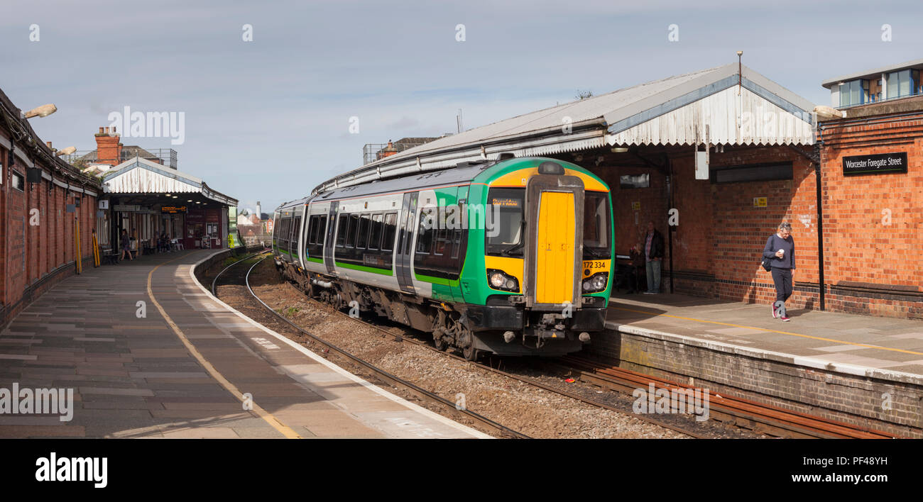 A West Midlands railway class 172 turbostar train ( 172334 ) at ...