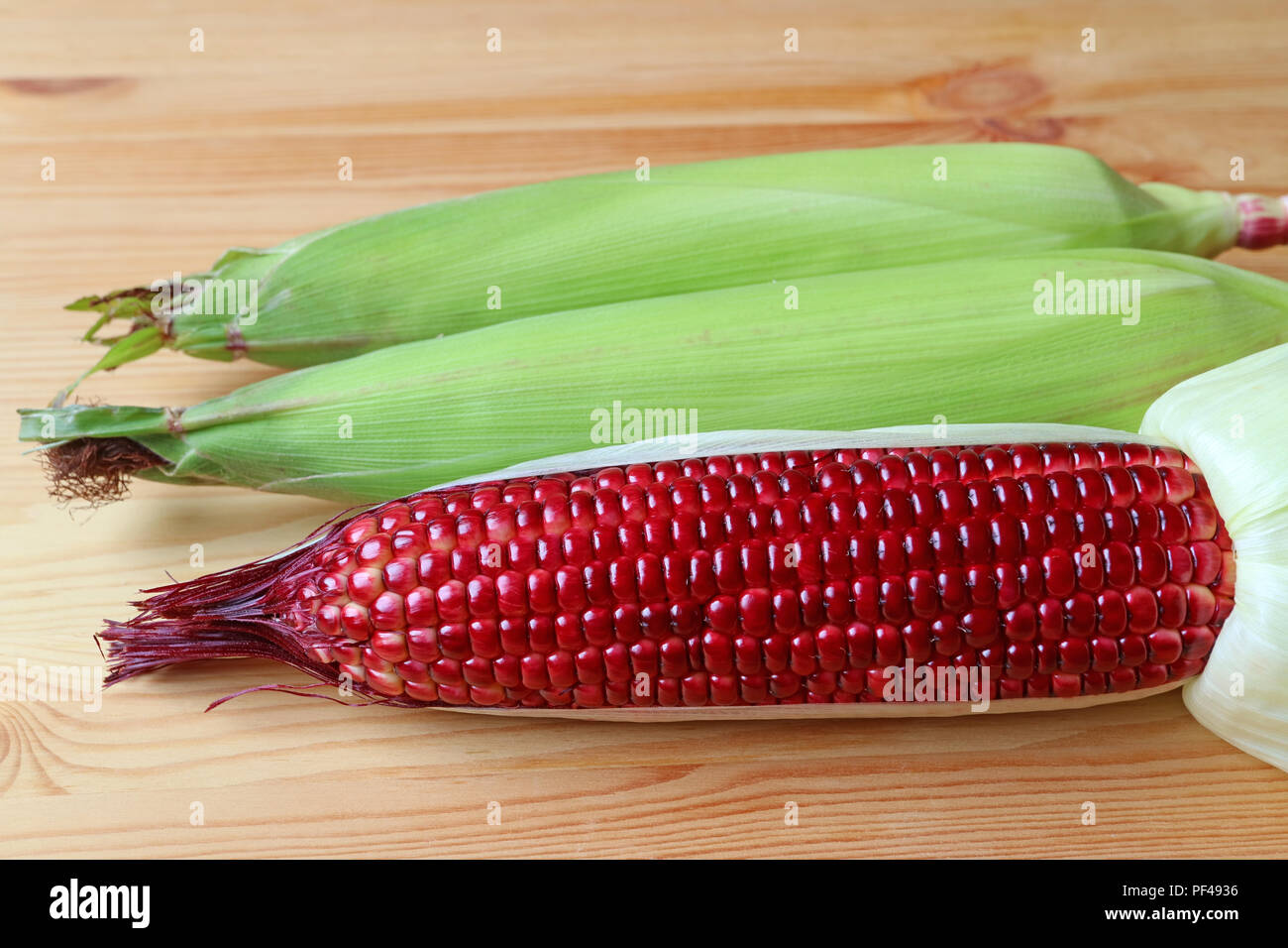 Purple corn hi-res stock photography and images - Alamy