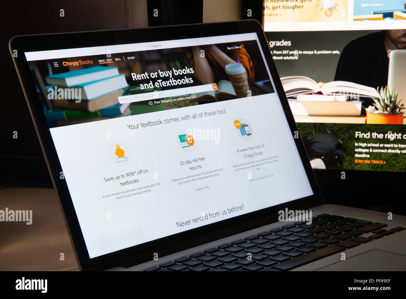 Chegg website hi-res stock photography and images - Alamy
