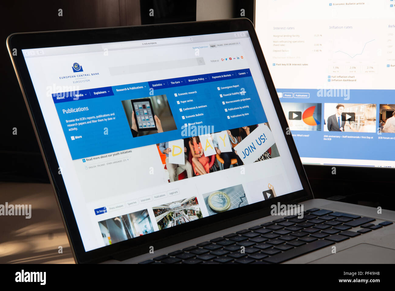 Ecb logo hi-res stock photography and images - Alamy