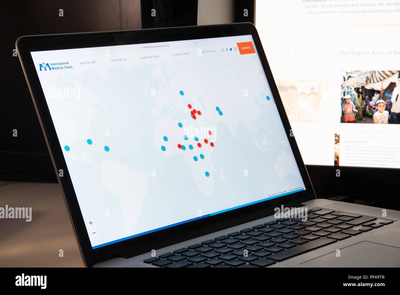 Medical humanitarian organisation hi-res stock photography and images ...