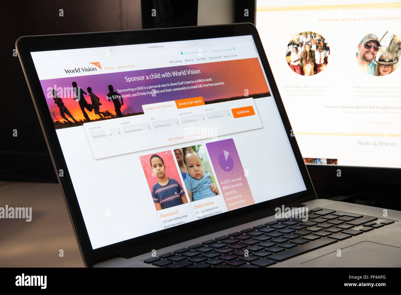 World vision logo hi-res stock photography and images - Alamy