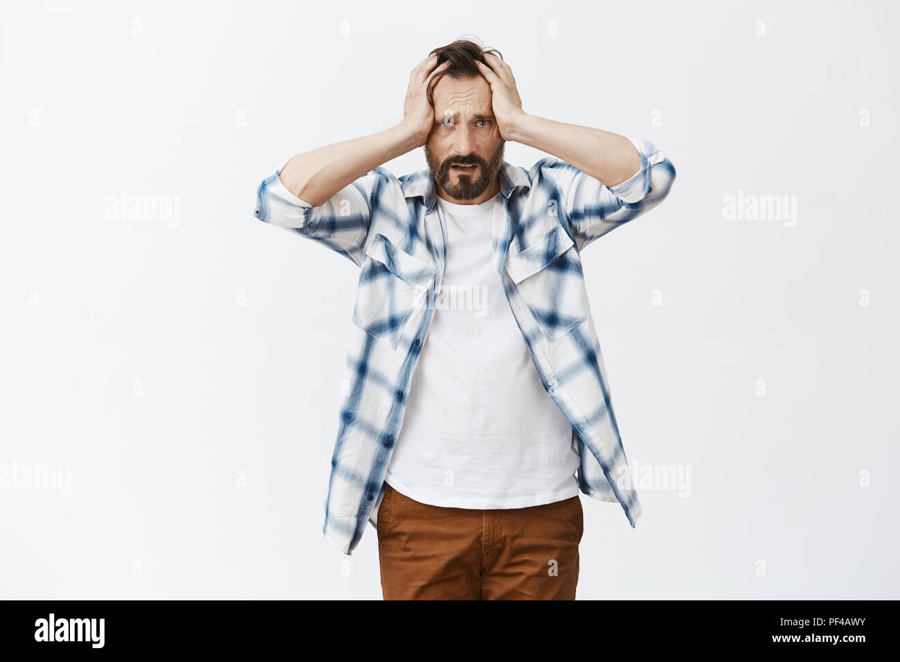 Desperate in camera hi-res stock photography and images - Alamy