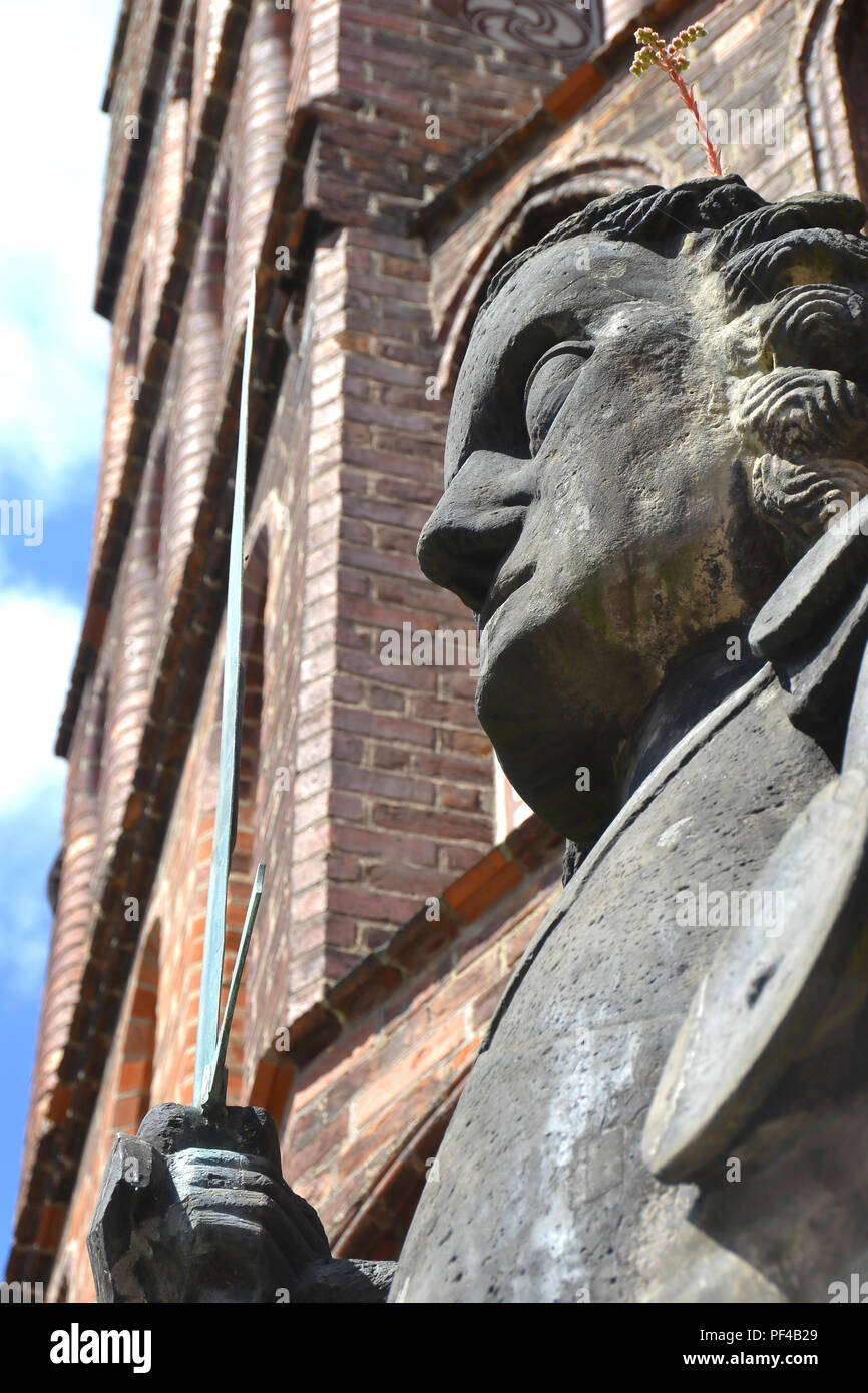 Roland statue in the old town of Brandenburg Stock Photo - Alamy