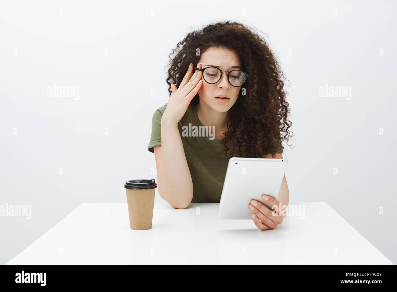 Focused and unfocused hi-res stock photography and images - Alamy