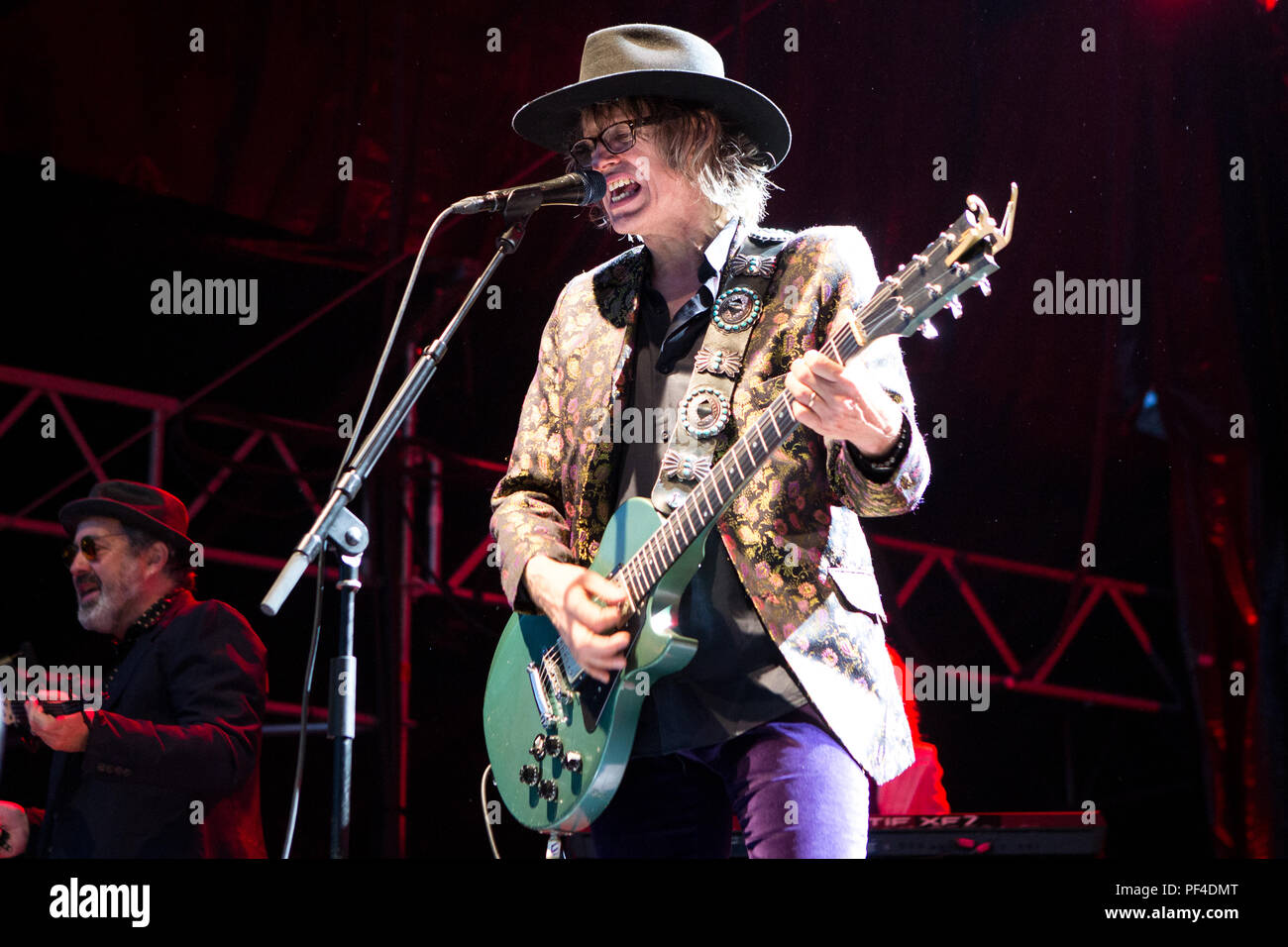 The waterboys 2018 hi-res stock photography and images - Alamy