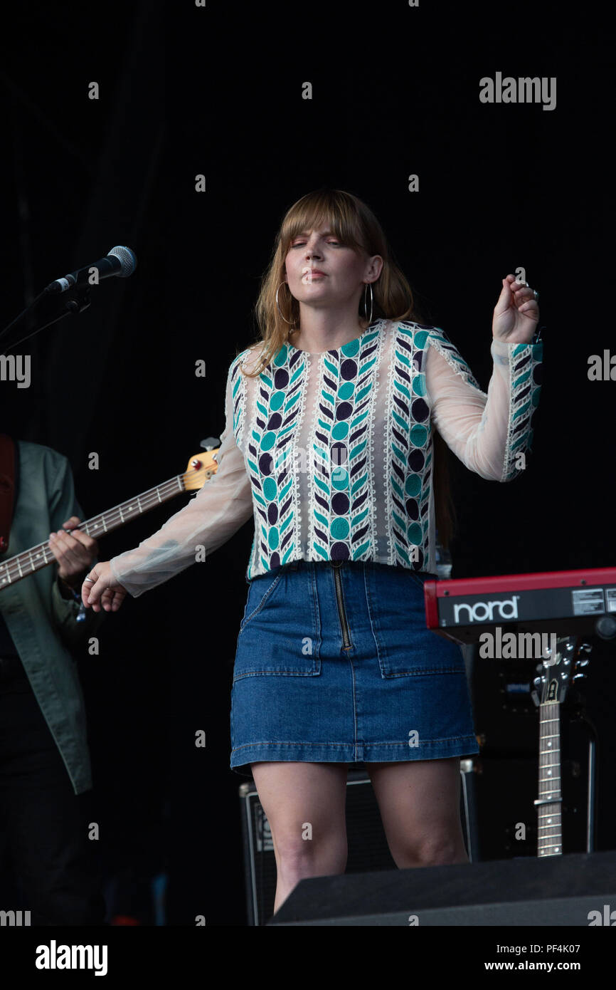 Courtney marie andrews hi-res stock photography and images - Alamy