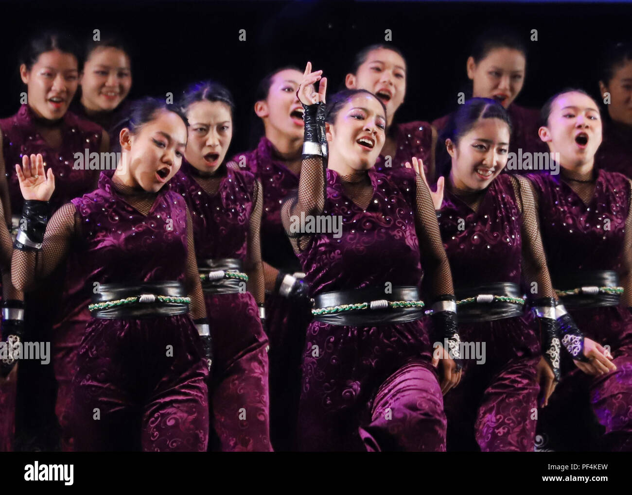 Japan high school dance hi-res stock photography and images - Alamy
