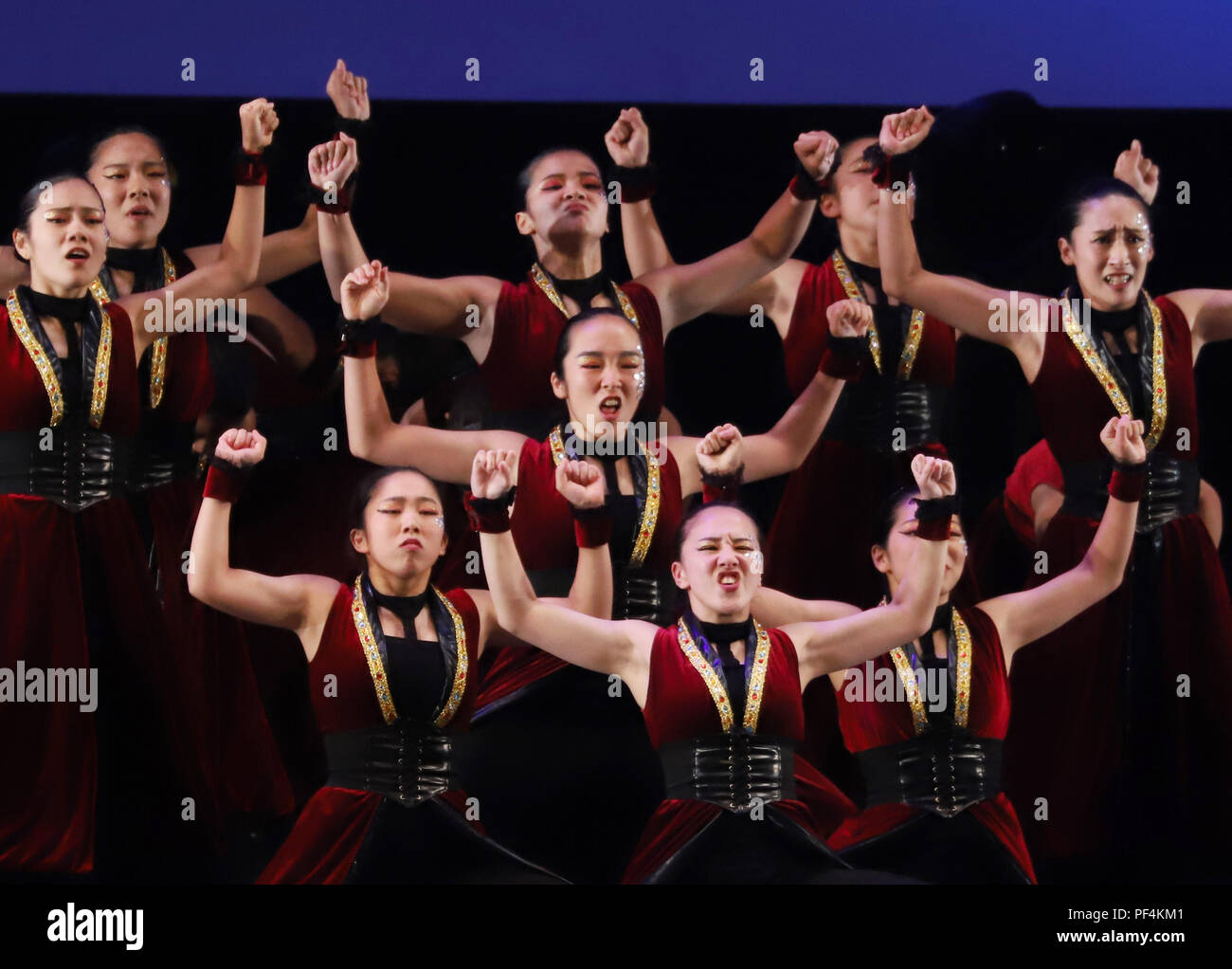 Japan high school dance hi-res stock photography and images - Alamy