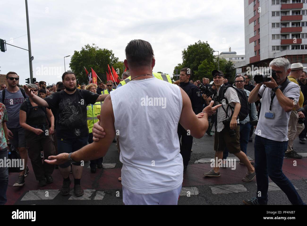 Berlin, Germany. 18th Aug, 2018. Counter-protests take place in Berlin ...