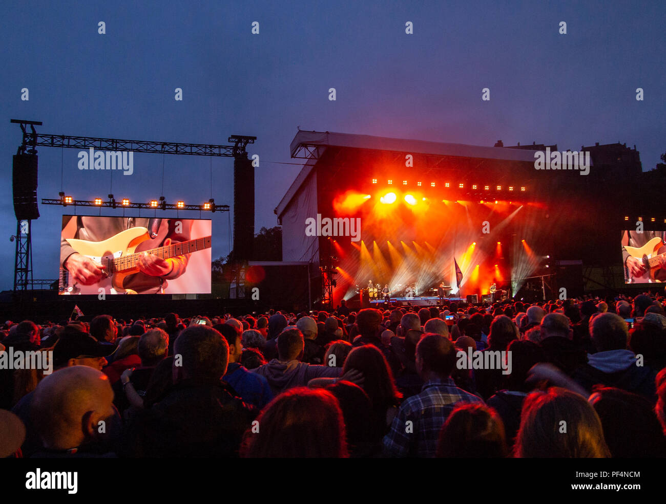 Runrig band hi-res stock photography and images - Alamy