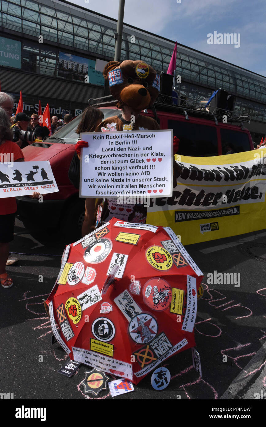 Berlin, Germany. 18th Aug, 2018. Counter-protests take place in Berlin ...