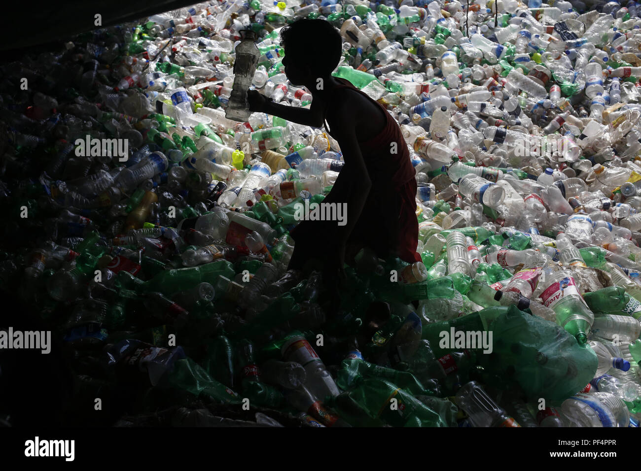 Child labor factory 19th hi-res stock photography and images - Alamy