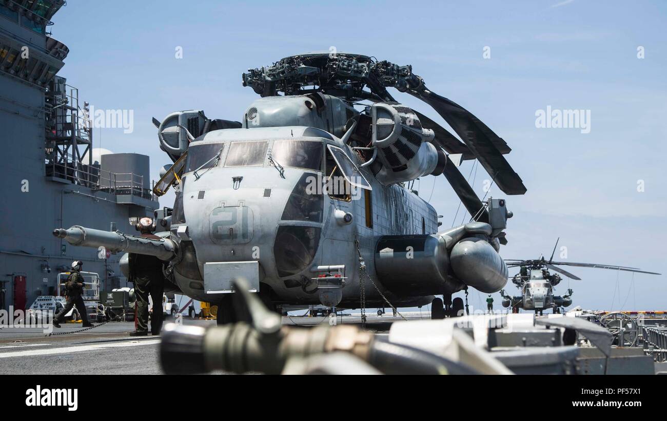 MINDANAO SEA – U.S. Marines with Marine Medium Tiltrotor Squadron (VMM ...