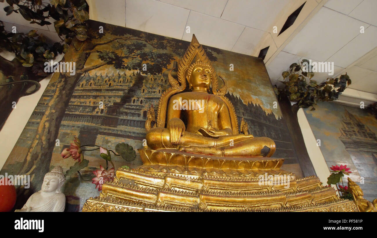 Statue of the Buddha god, Sacrifice oblation, traditional offerings for ...