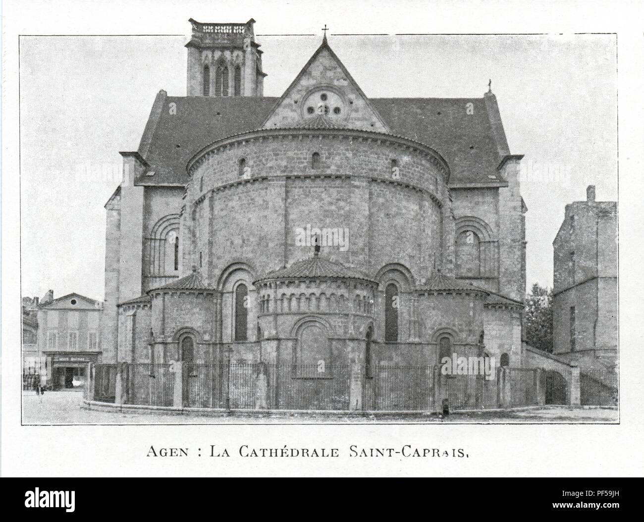 Basilique romane historique hi-res stock photography and images - Alamy