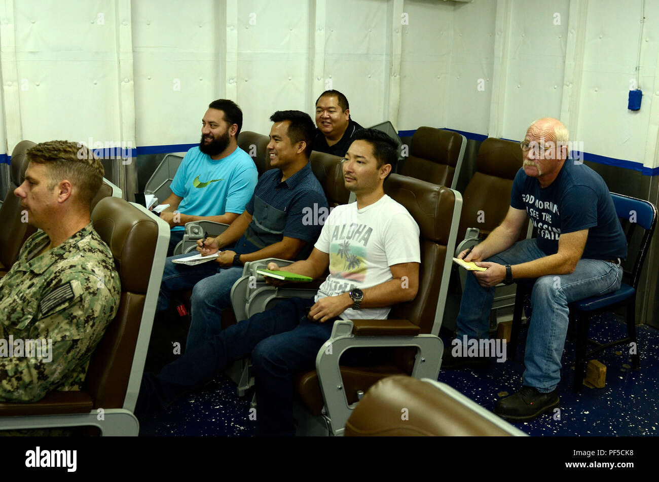 Guam shipyard hi-res stock photography and images - Alamy