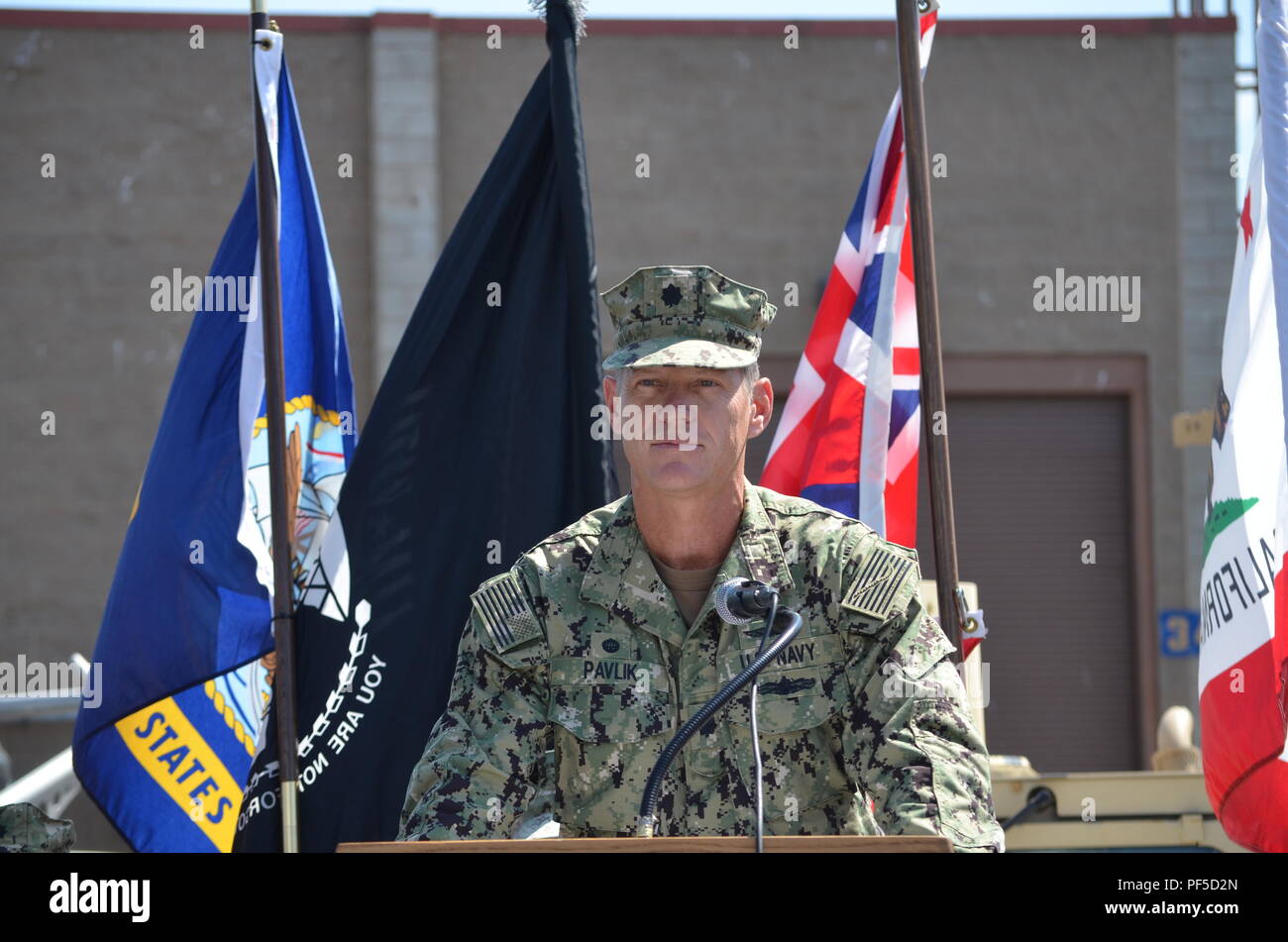 180809-N-UP025-076 SAN DIEGO (Aug. 9, 2018) Cmdr. David “Crockett ...