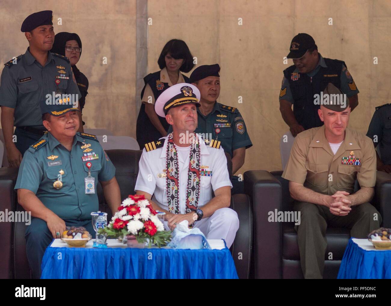 Lt colonel tryon hi-res stock photography and images - Alamy