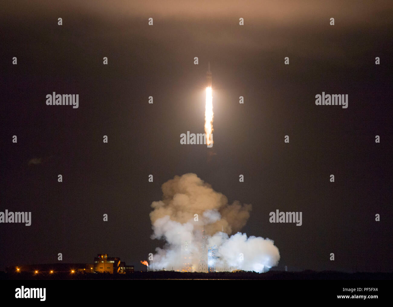 A NASA Delta IV Heavy rocket launches the Parker Solar Probe from Space ...