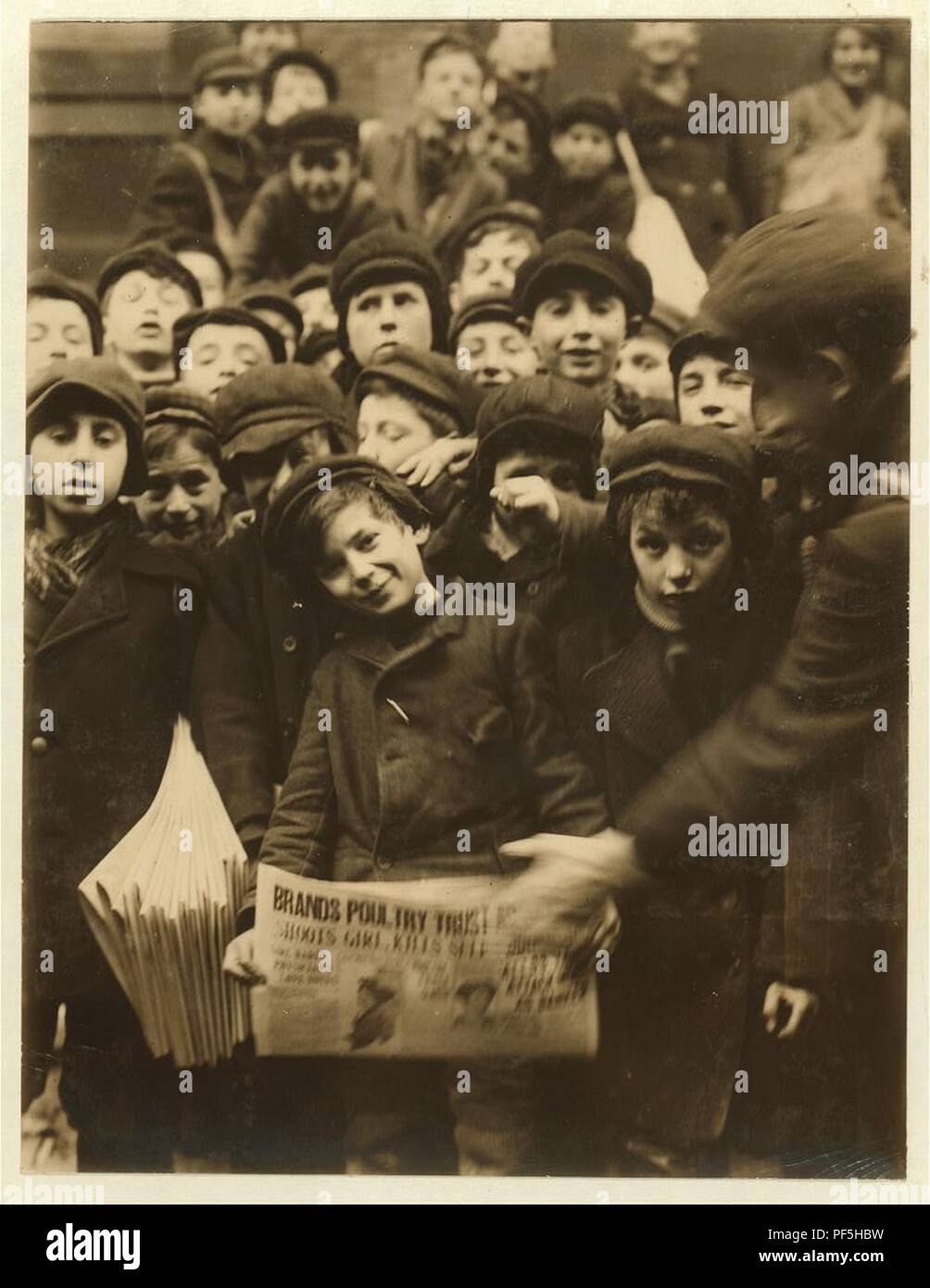 At the paper office, Bank Alley, 4 P.M Stock Photo - Alamy