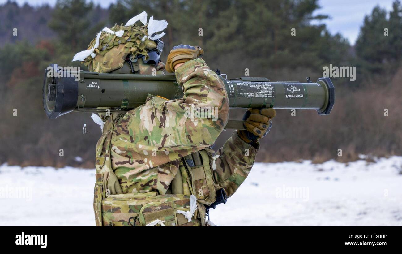 AT-4 Missile Maneuver Stock Photo - Alamy