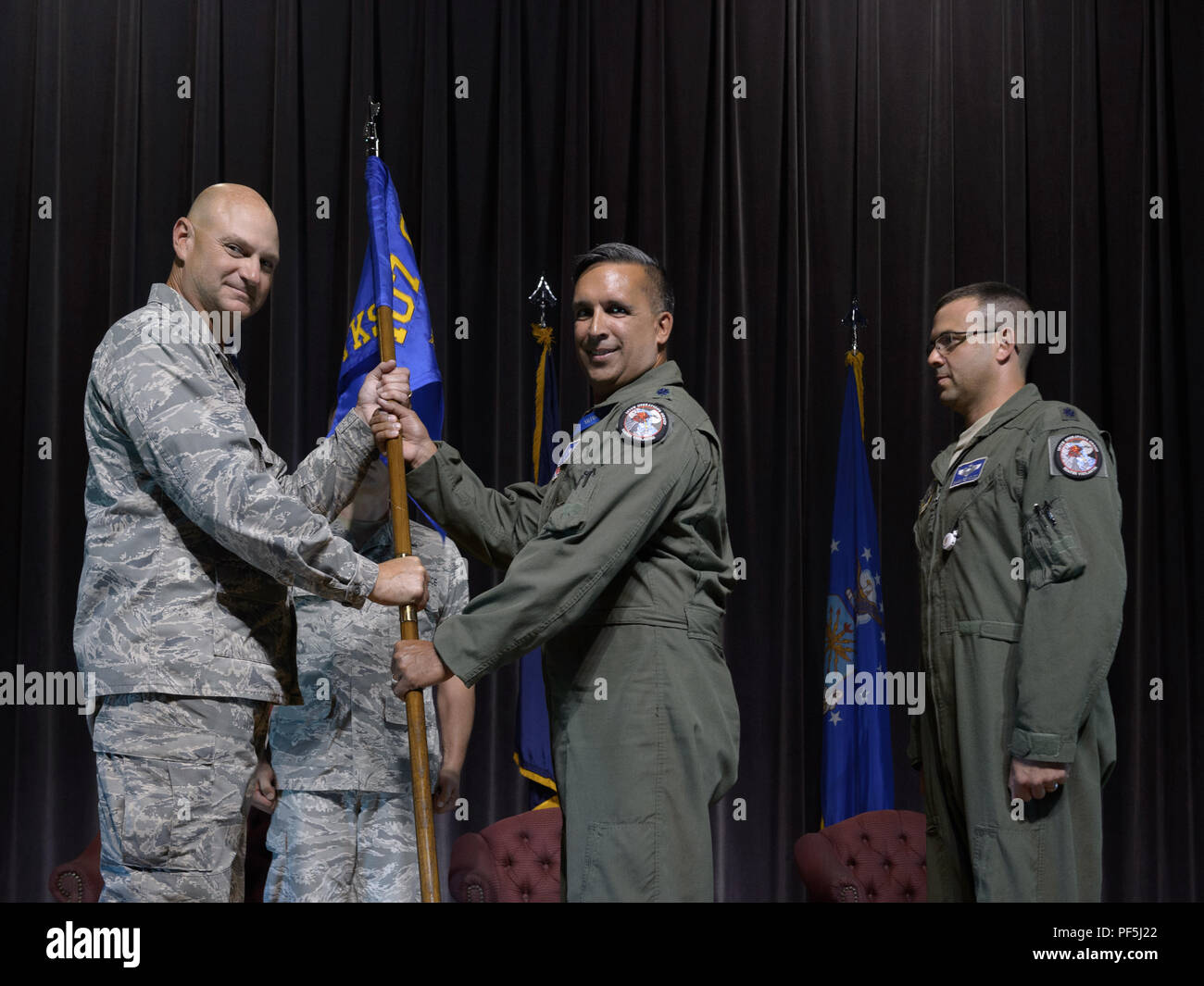 107th attack wing operations group hi-res stock photography and images ...