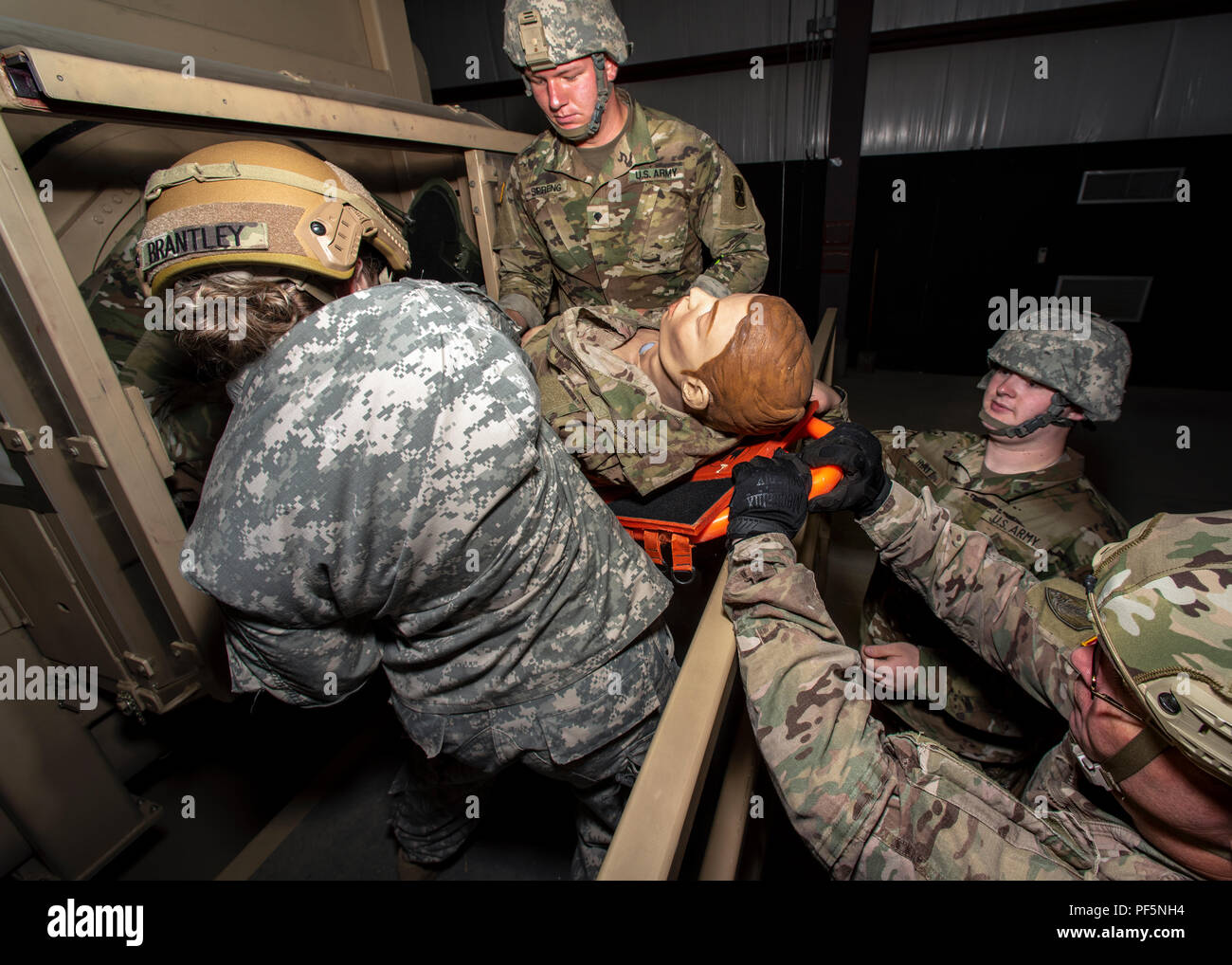 Humvee rollover training hi-res stock photography and images - Alamy