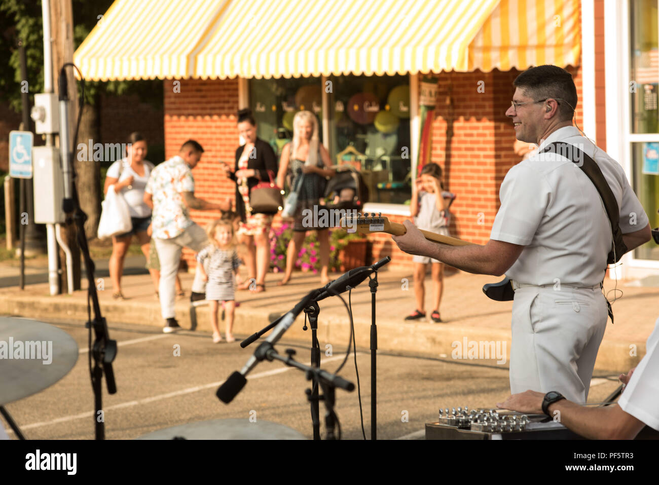 180816-N-HG258-1011 LEONARDTOWN, MD (August 16, 2016) Musician 1st ...