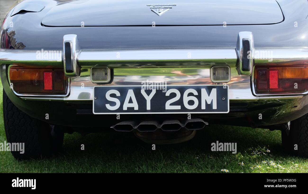 Luxurycars hi-res stock photography and images - Alamy