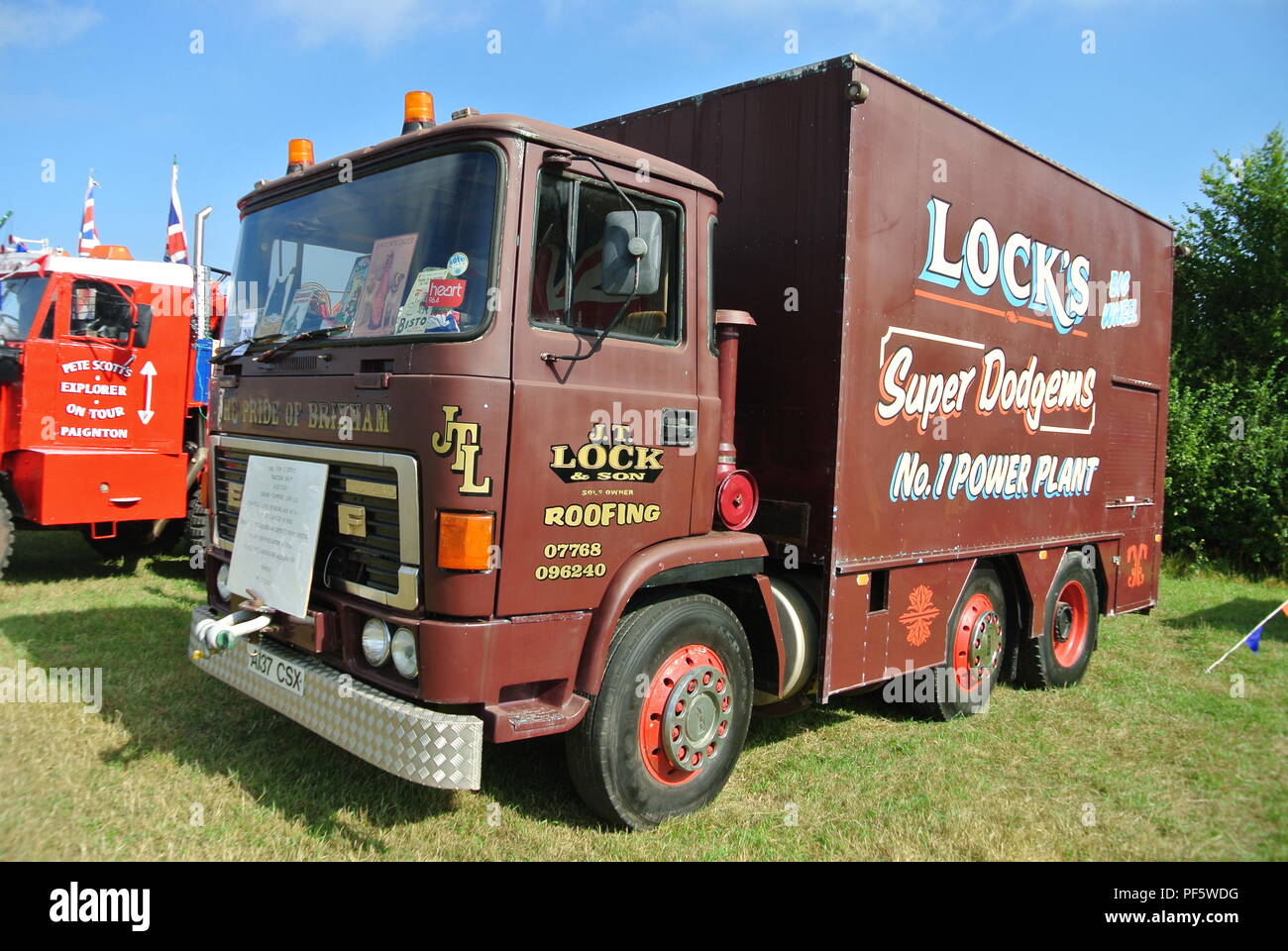Fairground lorry hi-res stock photography and images - Alamy