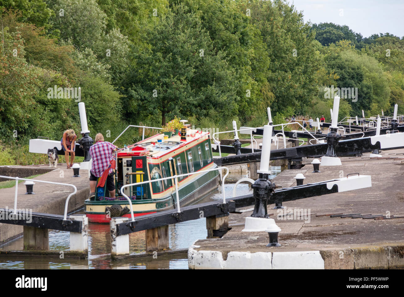 Hatton locks on the Grand Union Canal, near Warwick, Warwickshire ...