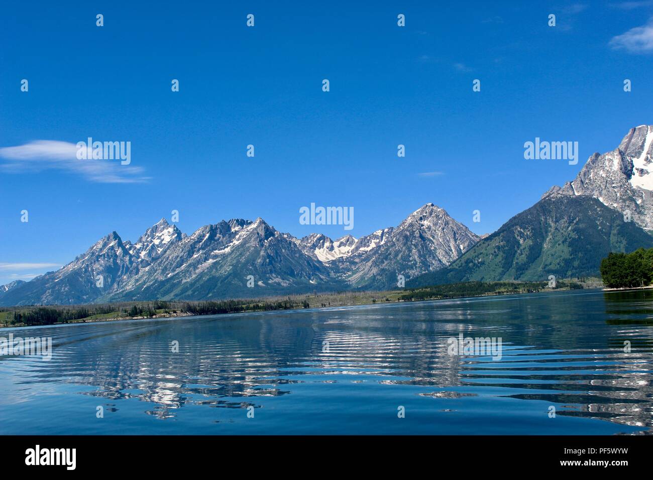Yellowstone Lake Lodge High Resolution Stock Photography and Images - Alamy