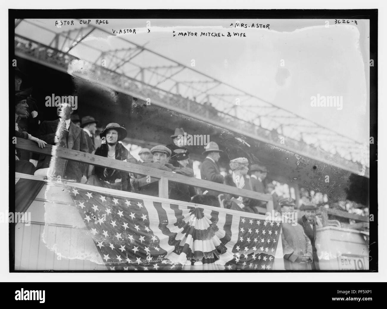 Astor Cup Race - V. Astor, Mrs. Astor, Mayor Mitchel and wife Stock ...