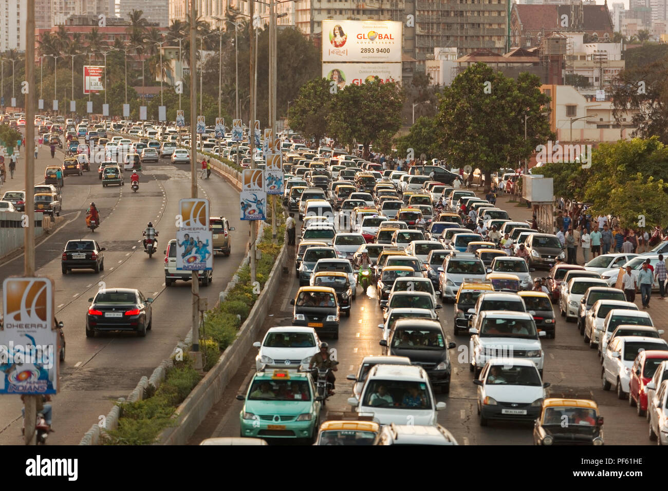 Mumbai walkeshwar area hi-res stock photography and images - Alamy