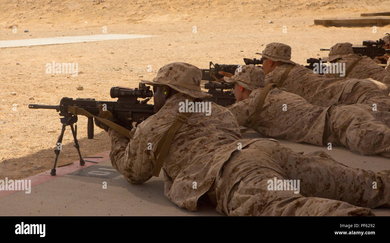 Usmc comstrat hi-res stock photography and images - Alamy