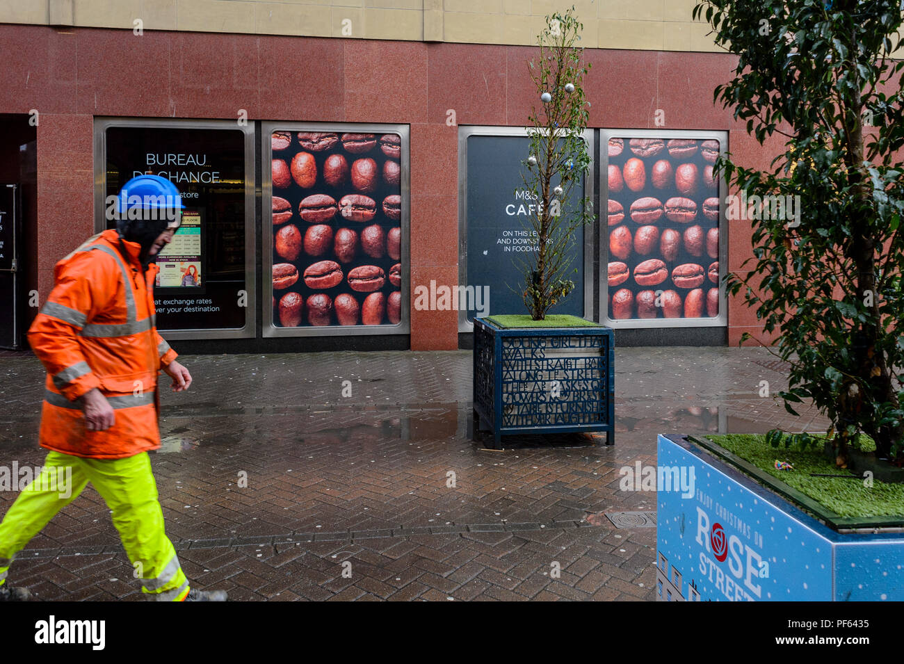 Poems on flowerpots, Edinburgh Stock Photo - Alamy