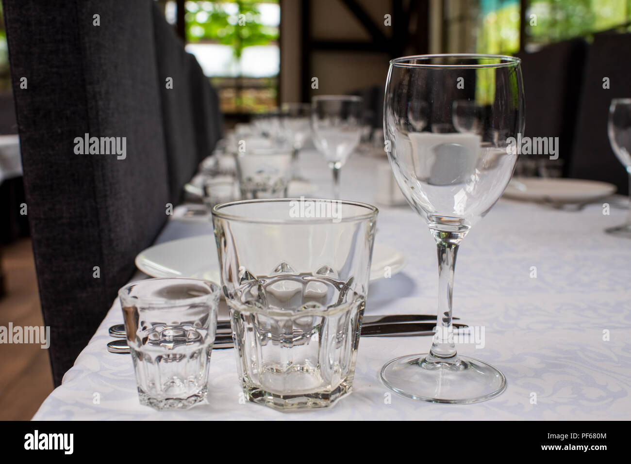 Water goblets hi-res stock photography and images - Alamy