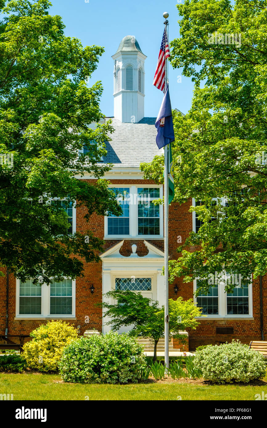 Central rappahannock regional library hi-res stock photography and ...