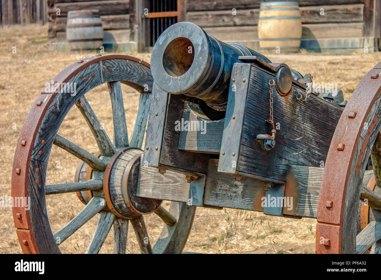 Fort ross cannon hi-res stock photography and images - Alamy