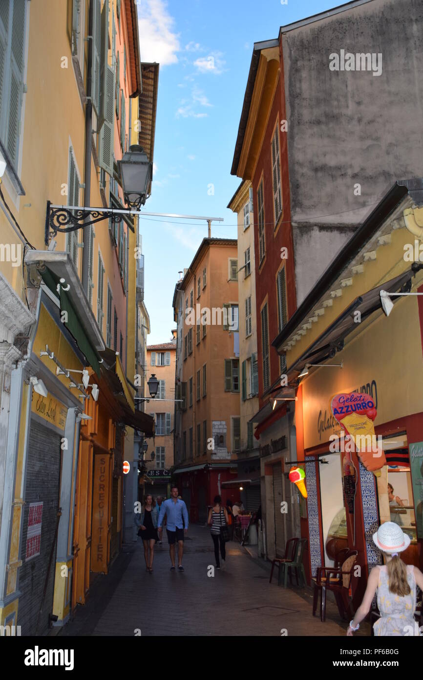 Street scene in old Nice, France on the Cote D'Azur Stock Photo - Alamy