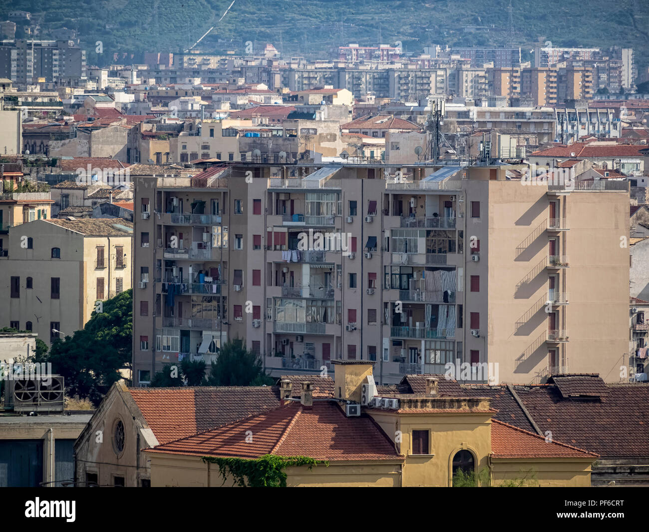 Sicilian buildings hi-res stock photography and images - Alamy