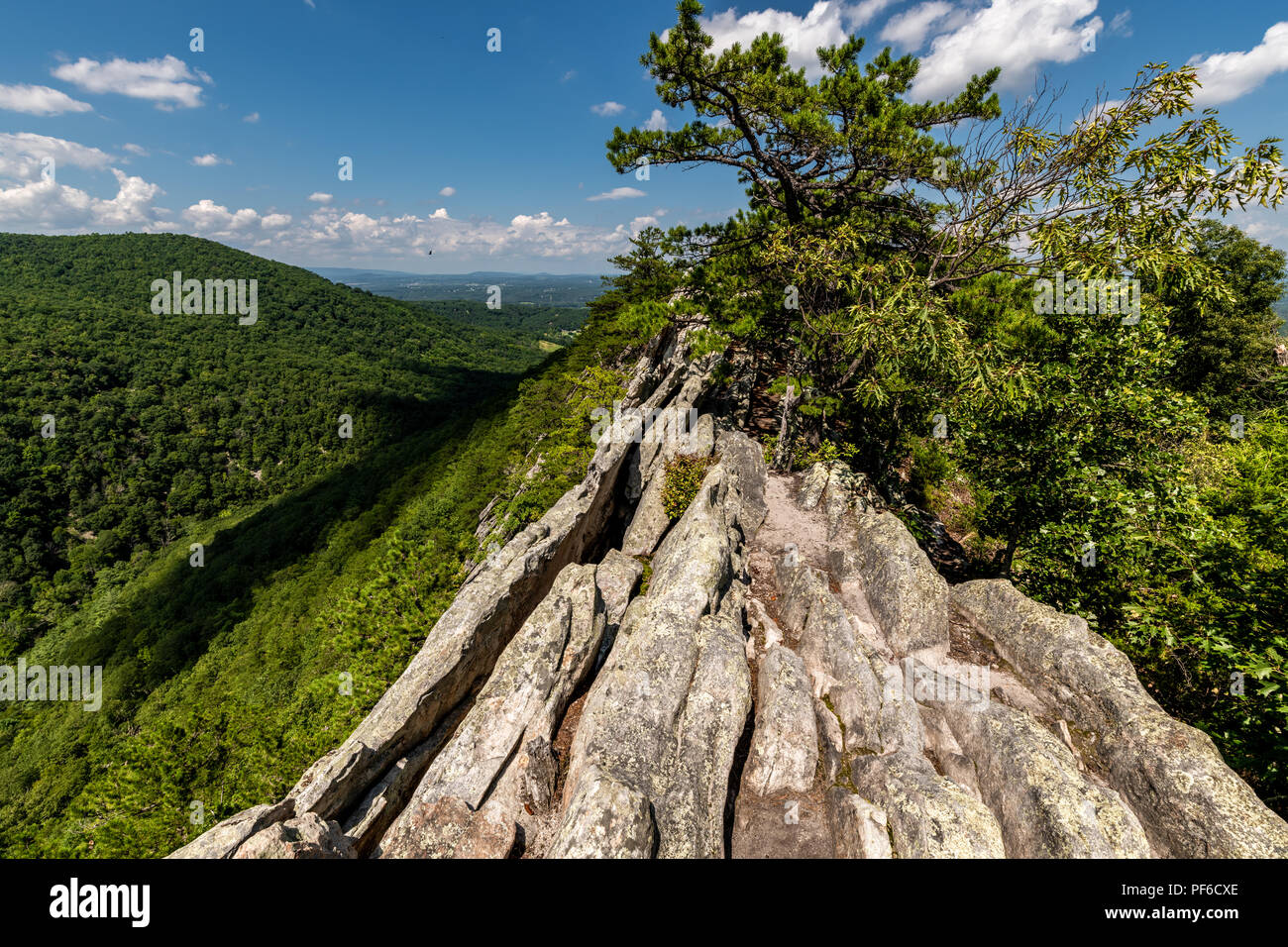 Views from the top of the Buzzard Rock hike on Massanutten Mountain in ...