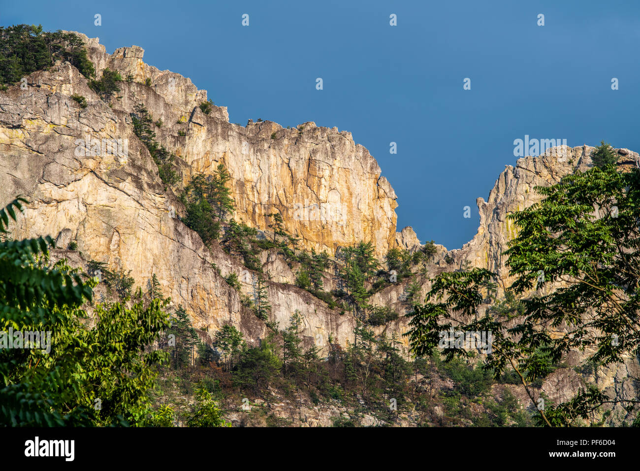 Seneca rocks climbing area hi-res stock photography and images - Alamy