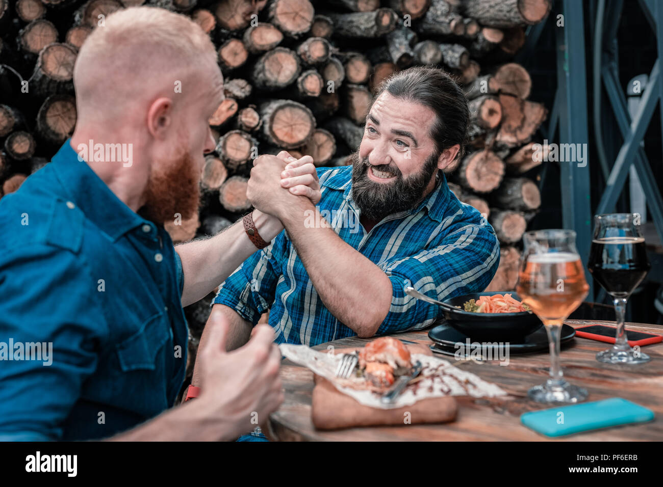 Hand shake interaction hi-res stock photography and images - Alamy
