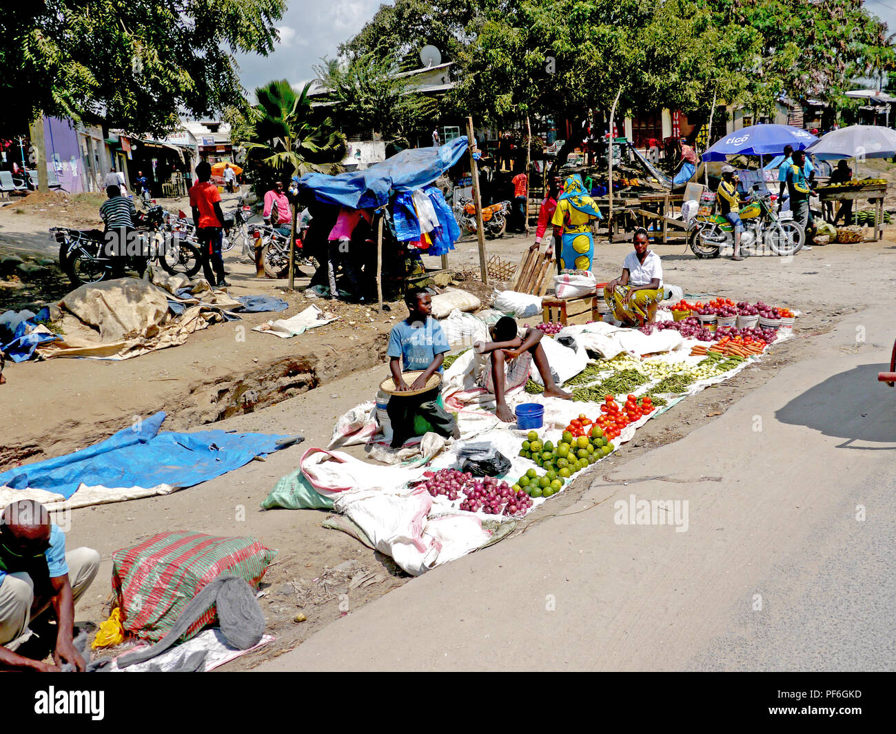 Roadside market hi-res stock photography and images - Alamy